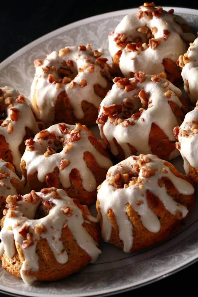 Keto Carrot Cake [With Low Carb Cream Cheese Glaze] - Low Carb Hoser